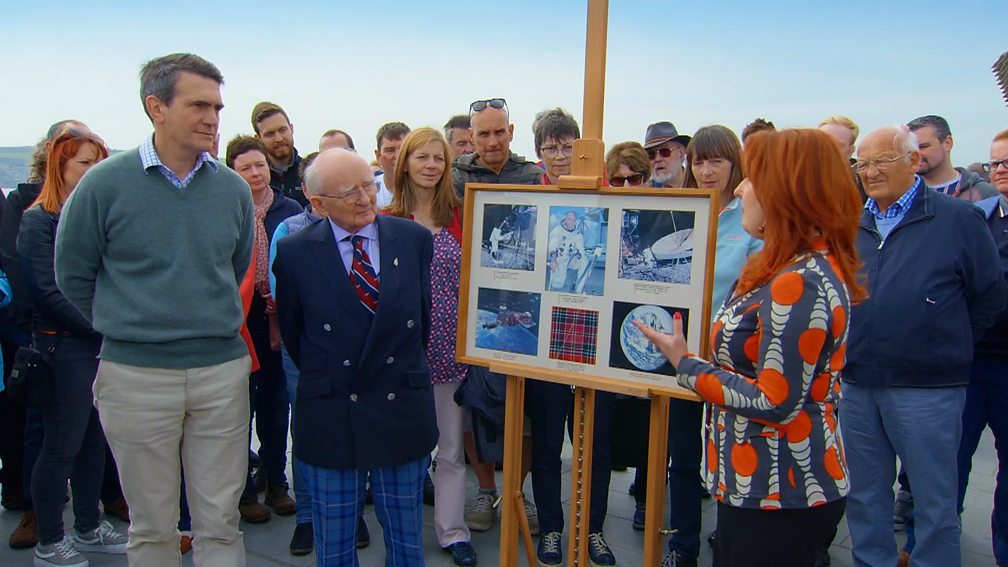 BBC One - Antiques Roadshow - Lisa Lloyd