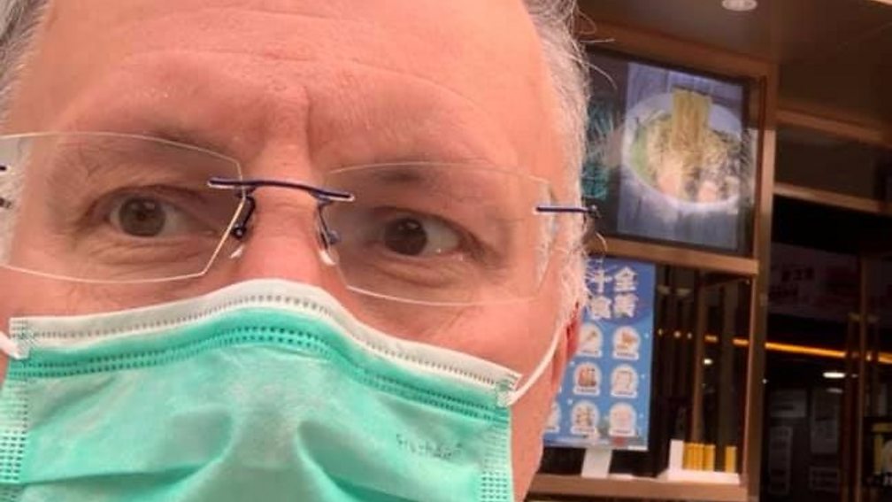 BBC Radio Cymru - Dros Ginio, Vaughan Roderick