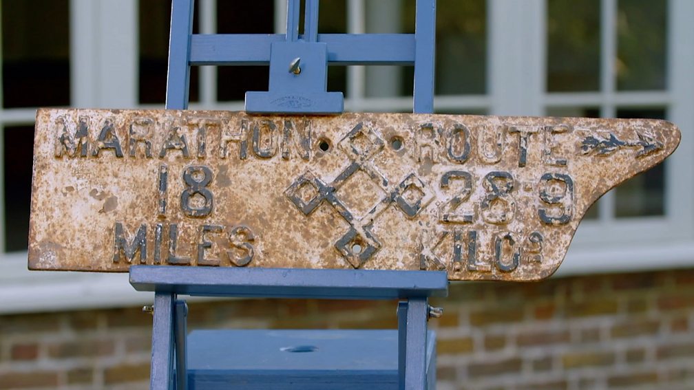 BBC One - Antiques Roadshow - Jon Baddeley