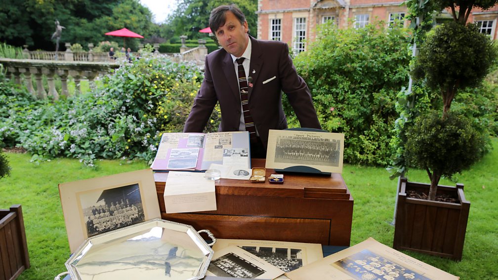 BBC One - Antiques Roadshow - Wayne Colquhoun
