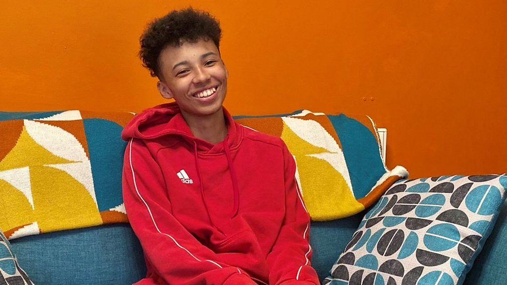 BBC Radio Derby - Sally Pepper, Martyn Williams sits in (12/08/2021 ...