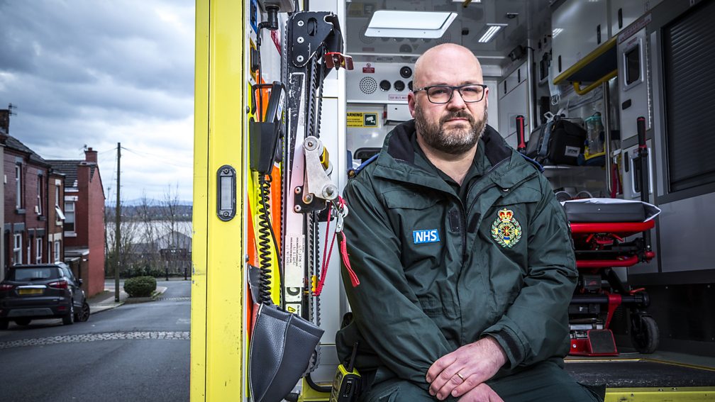 BBC One - Ambulance, Series 7, Episode 2, A 999 call from a 5-year old
