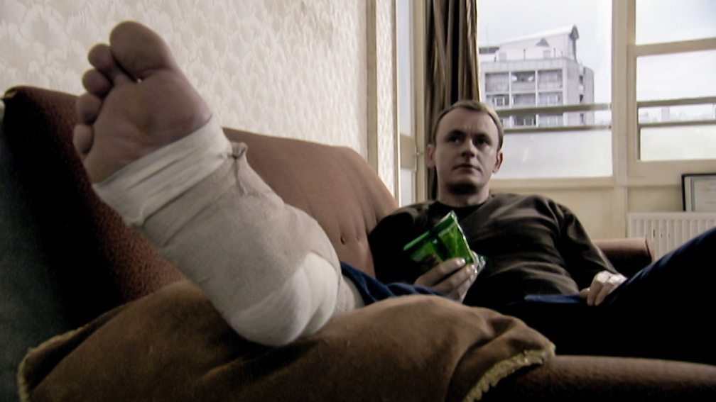 BBC Three - 15 Storeys High, Series 1 - Episode guide