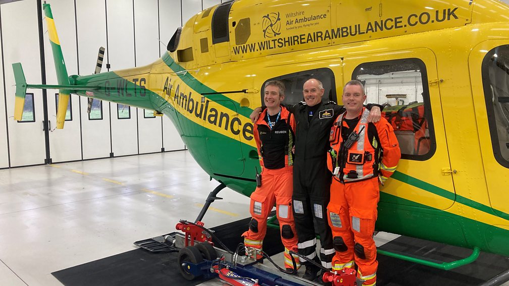 BBC Radio Wiltshire - Sue Kinnear, Sue Davies sits in (12/05/2022 ...