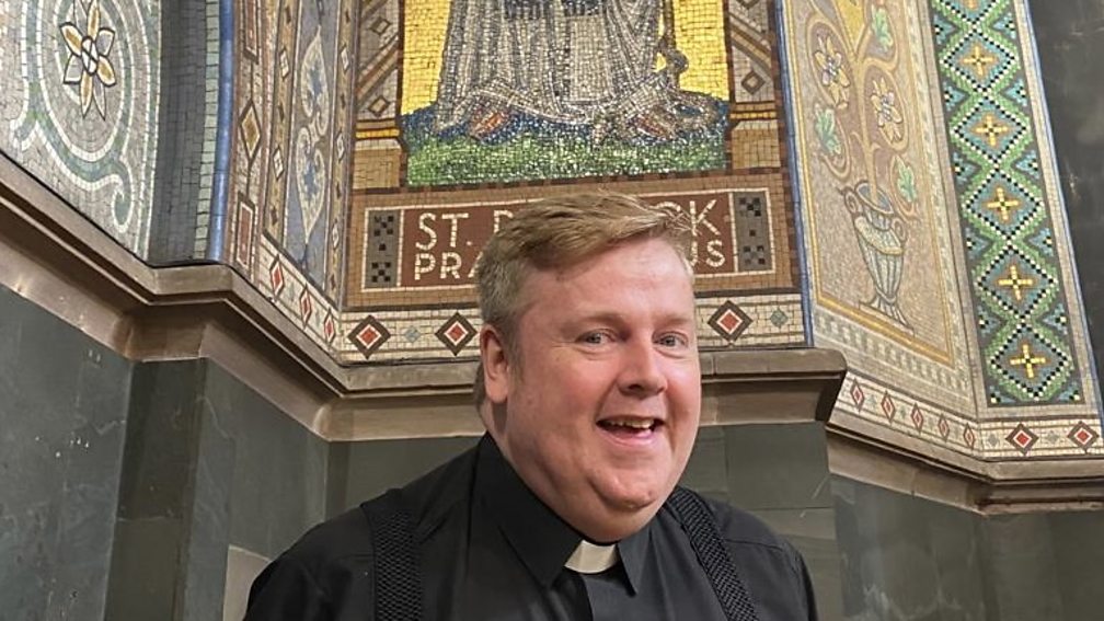 BBC Radio Merseyside - Daybreak with Helen Jones, 13/03/2022, Sunday ...