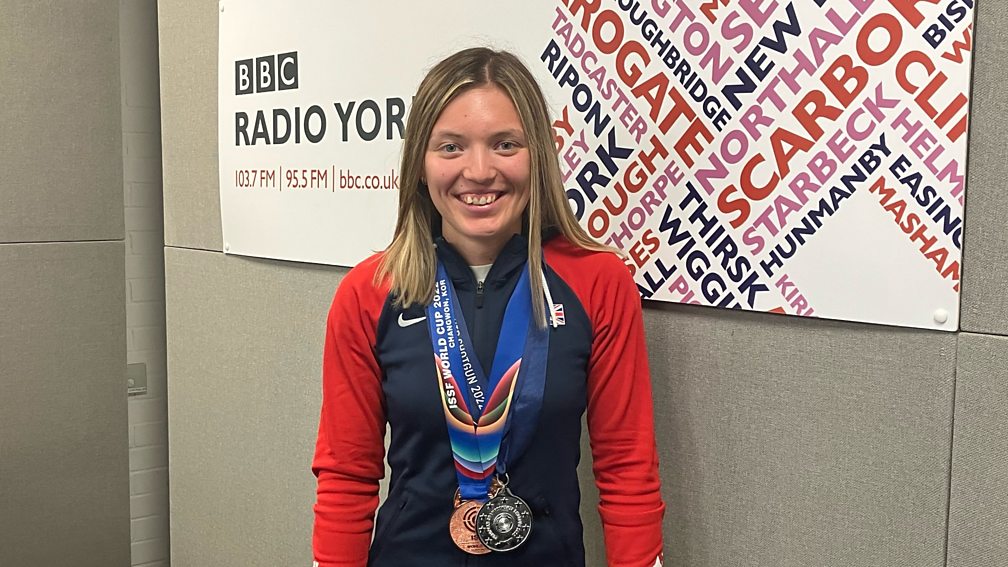 BBC Radio York - Jonathan Cowap, Ellie Brennan sits in (20/09/2022 ...