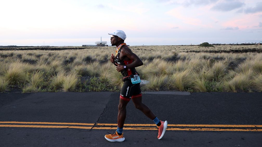 BBC World Service - Sportshour, Britain's Blind Darts Team