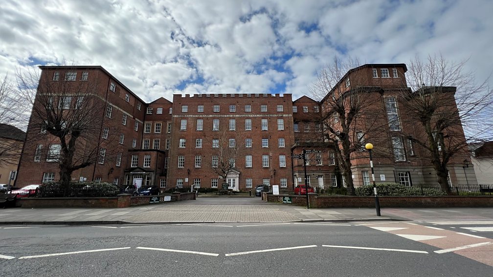 BBC Radio Wiltshire - Ben Prater, Dogs attack alpacas, Erlestoke Prison ...