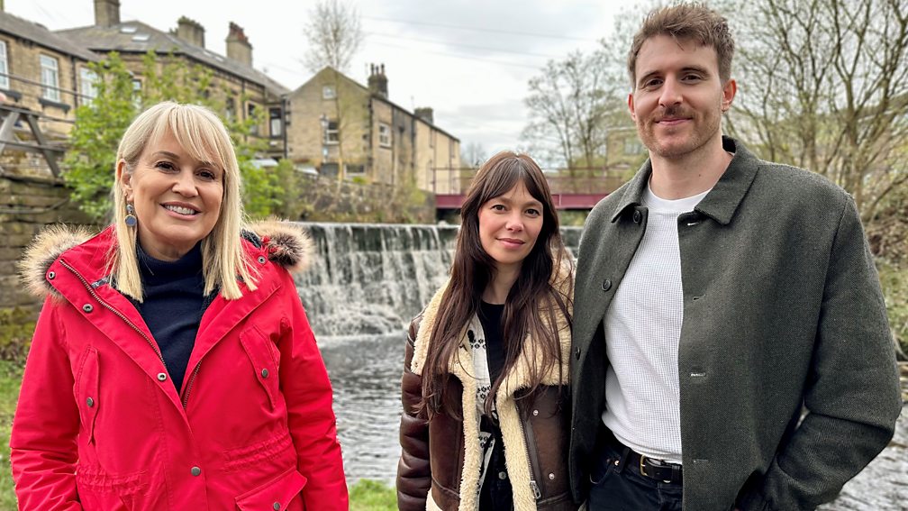 BBC One - Escape to the Country - Available now