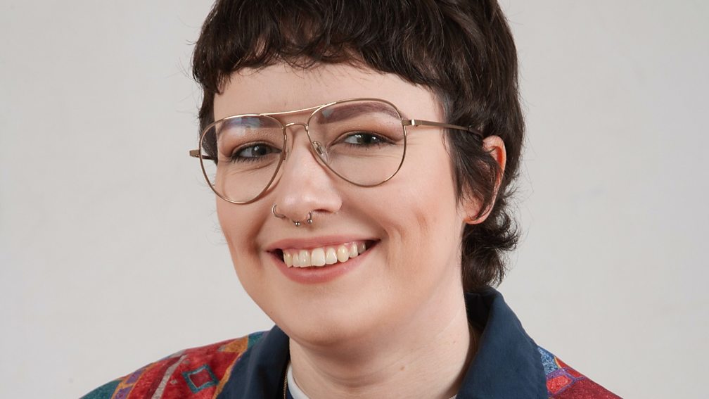 BBC Radio Tees - Upload with Emma Millen, 03/02/2024, Mental health in ...