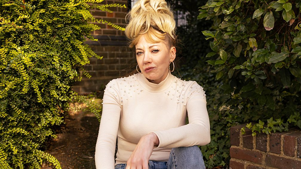 BBC Two - Mandy, Series 4, Petty Woman