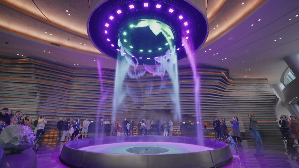 BBC Two - Amazing Hotels: Life Beyond the Lobby, Meeting Management at ...