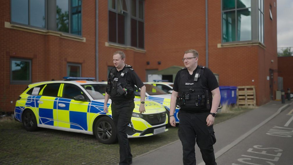 BBC One - Crimewatch Live, Series 20 - Available now