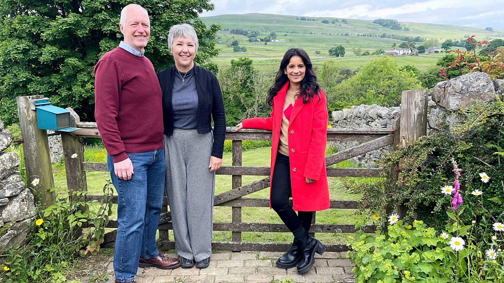 BBC One - Escape to the Country, Series 25