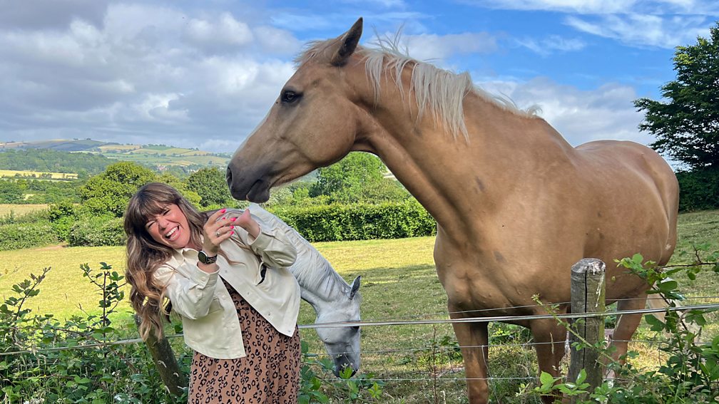 BBC One - Escape to the Country, Series 25 - Available now