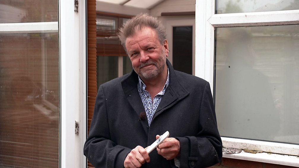 BBC One - Homes Under the Hammer