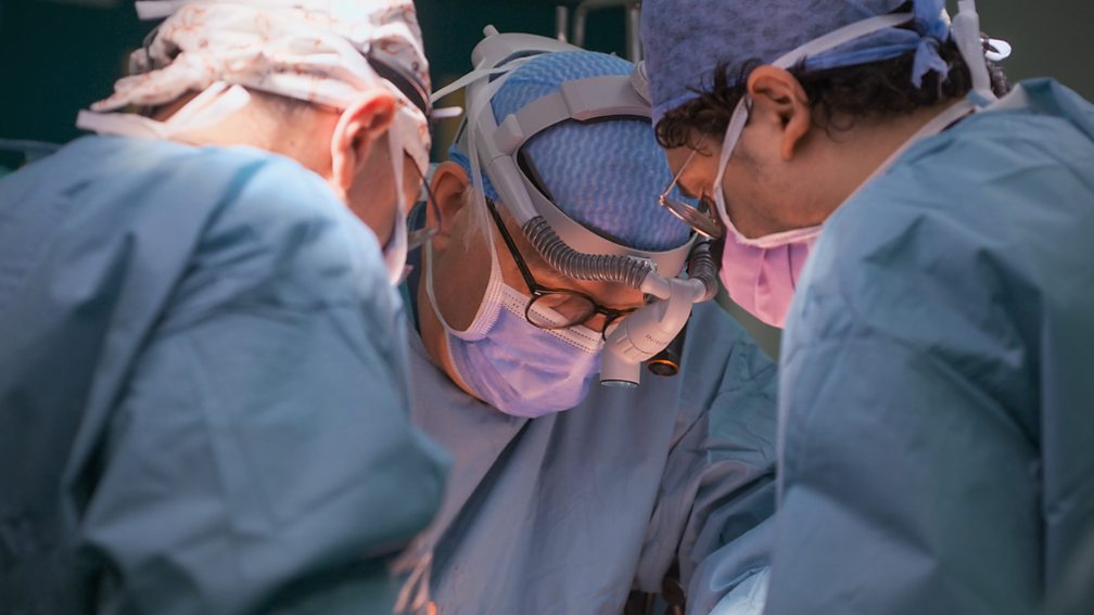 BBC Two - Surgeons: At the Edge of Life
