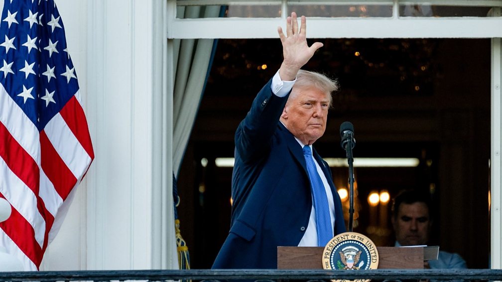 BBC World Service - Witness History, Imelda Marcos's famous shoe ...