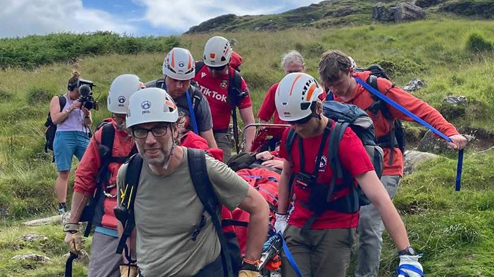 BBC One - SOS: Extreme Rescues - Episode guide