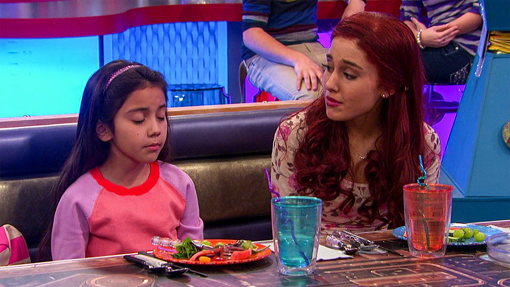 CBBC - Sam & Cat - Available now