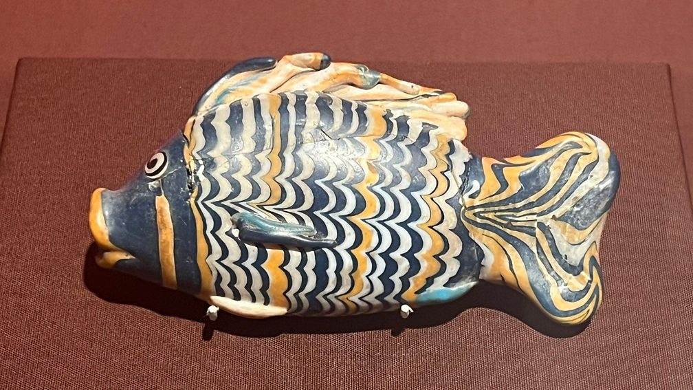 BBC Radio Cymru - Dros Ginio, Dewi Llwyd yn cyflwyno