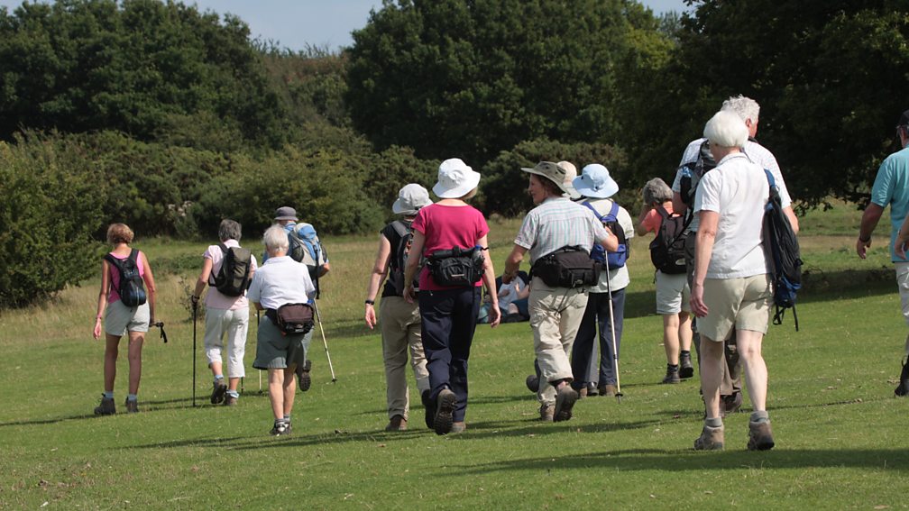 BBC Radio 4 - Money Box, Do cheques have a future?