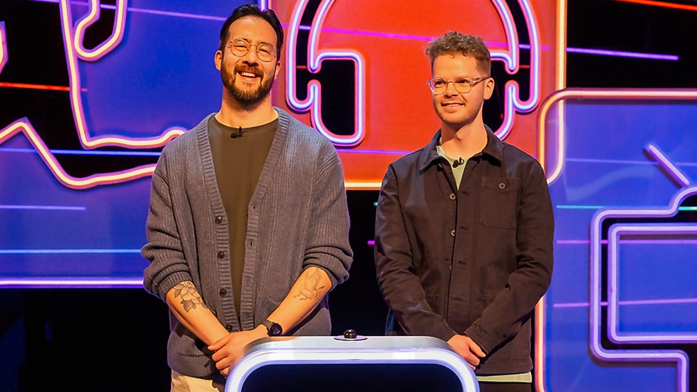 BBC One - Alan Carr's Picture Slam, Series 3, Episode 1