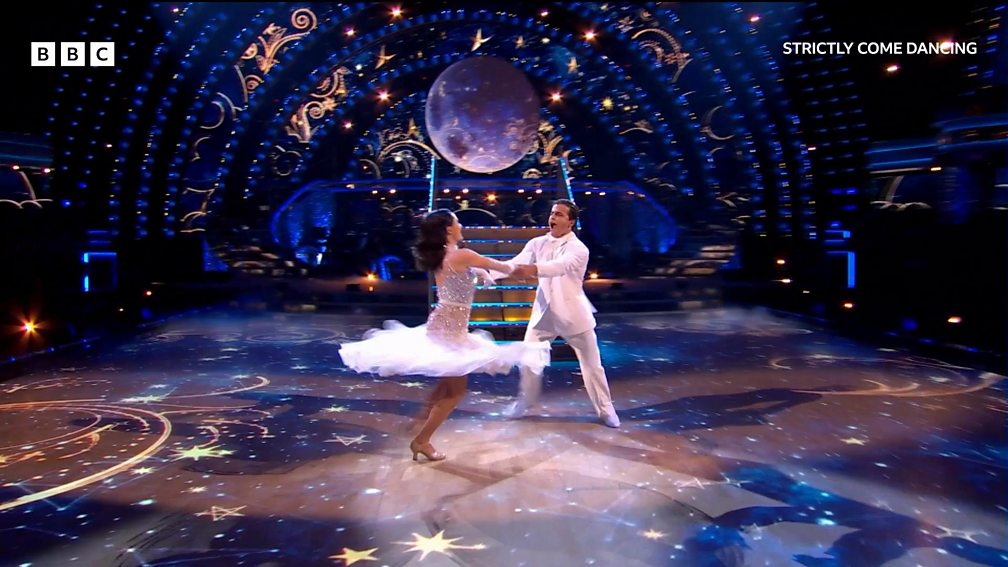 BBC One - Strictly Come Dancing, Series 23, Week 2, Karen and Carlos Tango