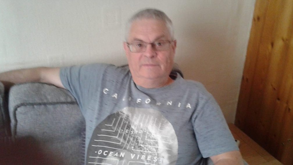 BBC Radio Cymru - Dros Ginio, Rhodri Llywelyn yn cyflwyno, Y Panel ...