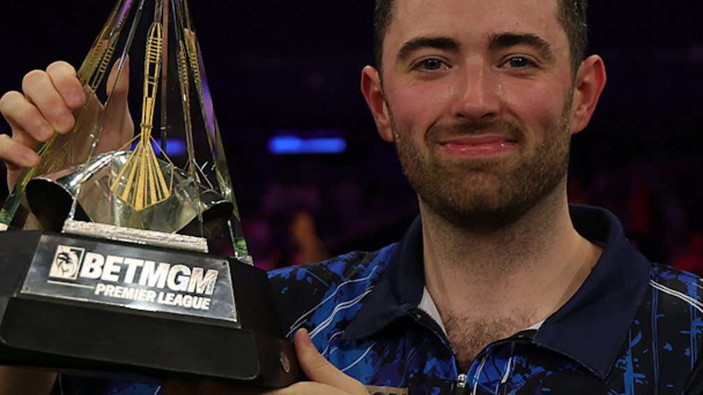 BBC Sport - Darts