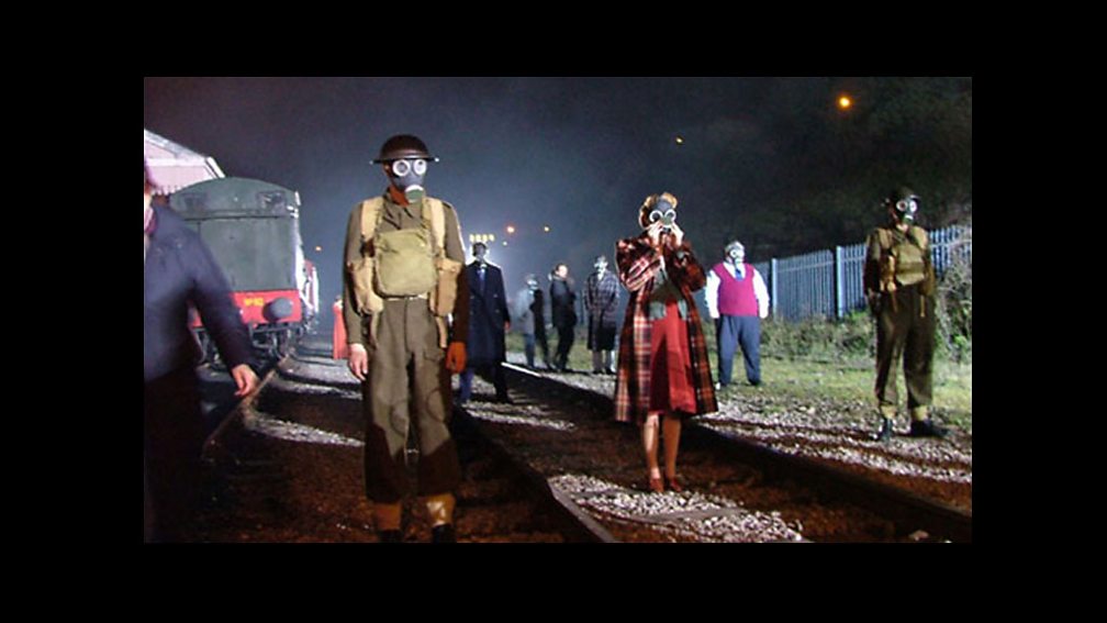 BBC One - Doctor Who (2005–2022), Series 1, The Doctor Dances