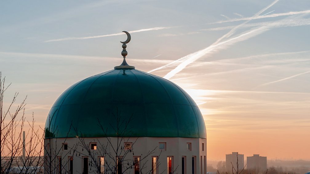 BBC Two - My Life, My Religion, Islam, Prayer