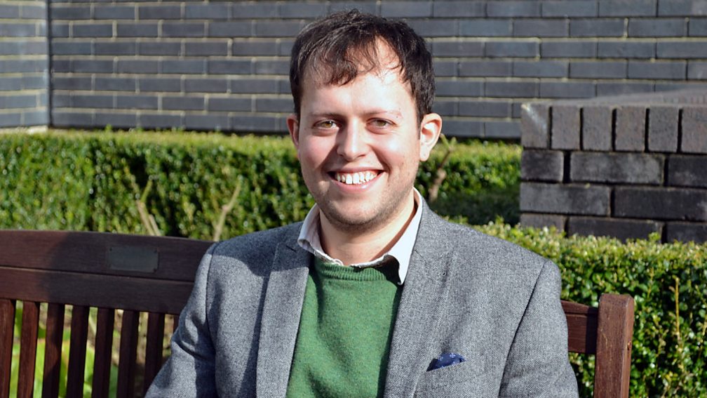 BBC Radio Cymru - Rhaglen Dylan Jones - Englynion Llyr Gwyn Lewis
