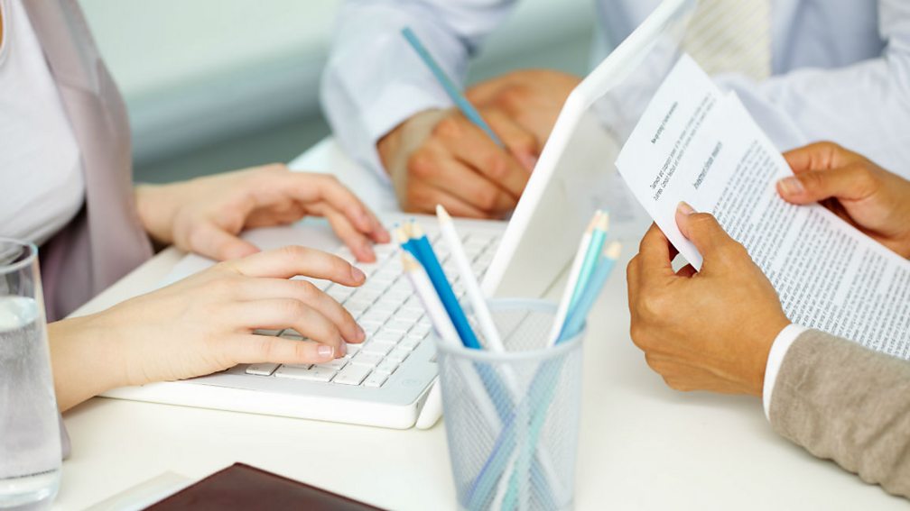 Writing A Report Writing Non fiction Eduqas GCSE English Language Revision Eduqas BBC 