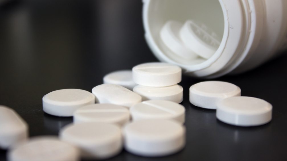 BBC Two - Trust Me, I'm a Doctor, Series 3, Episode 3 - Is paracetamol ...