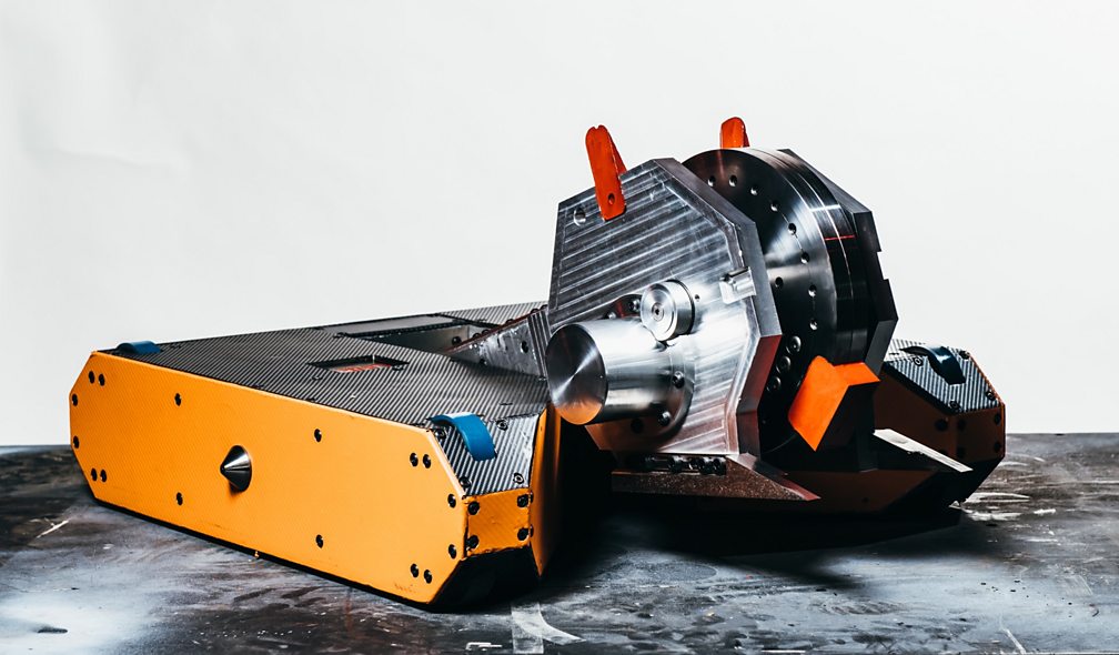 BBC Two - Robot Wars, Series 9, Episode 4 - Carbide breaks the bullet ...