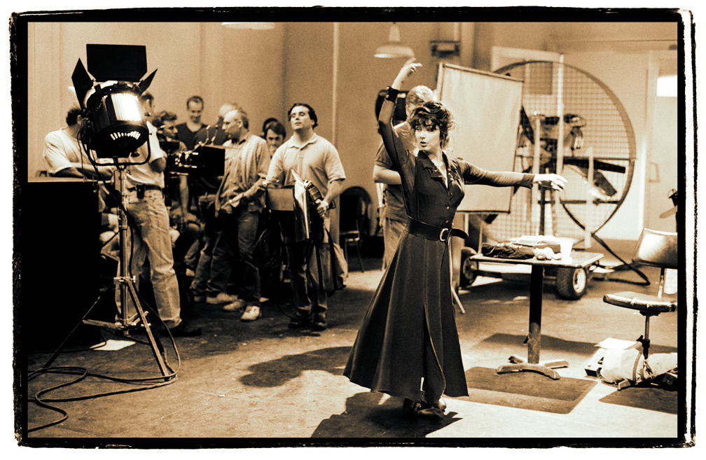 BBC Arts - BBC Arts - 10 years with Kate Bush: Rare photographs of the ...