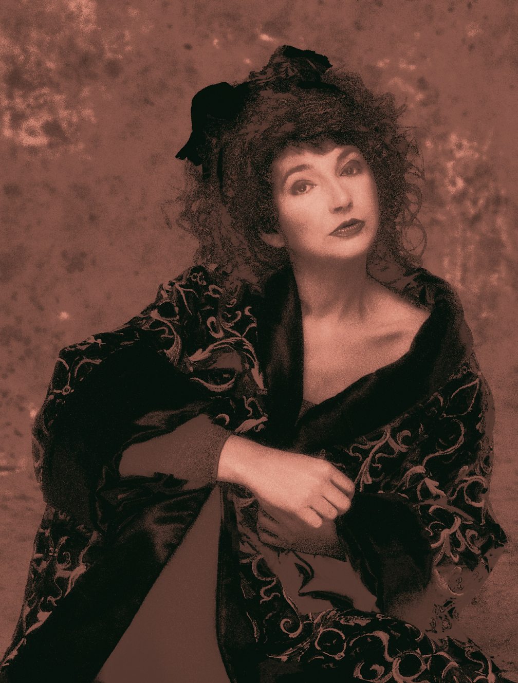 BBC Arts - BBC Arts - 10 years with Kate Bush: Rare photographs of the ...