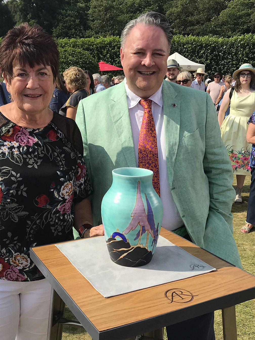 BBC One - Antiques Roadshow - Steven Moore