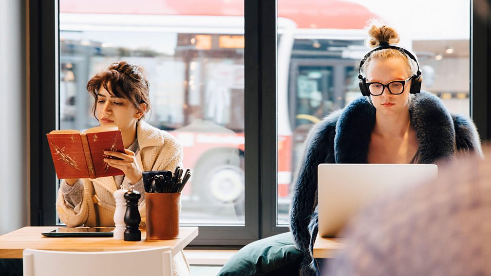 Why work feels easier in a coffee shop