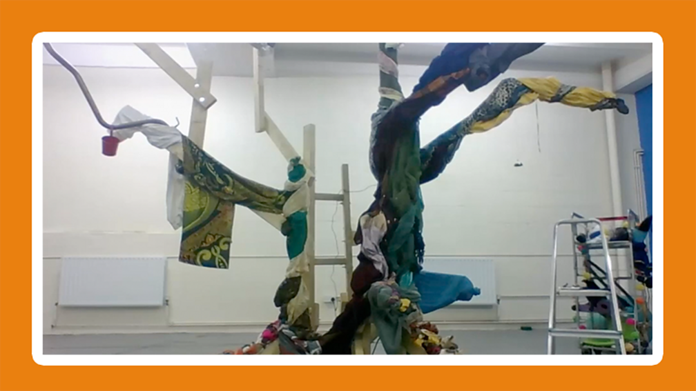 How to make upcycled musical instruments - KS1 - The Regenerators - BBC ...