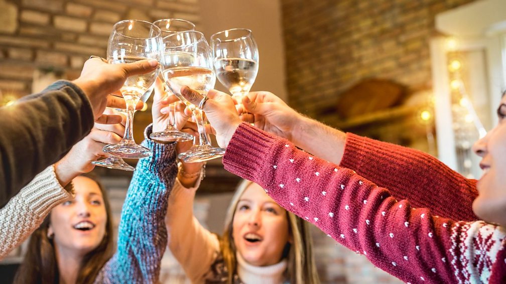 BBC Scotland - BBC Scotland - What causes spectacular red and orange ...