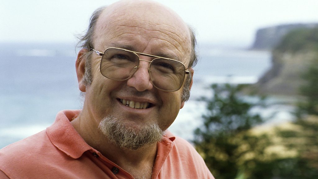 Desert Island Discs - Thomas Keneally - BBC Sounds
