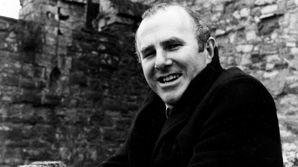 Desert Island Discs - Clive James - BBC Sounds