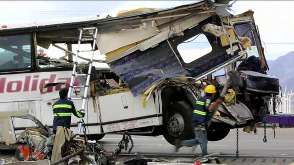 Thirteen die in California tour bus crash - BBC News