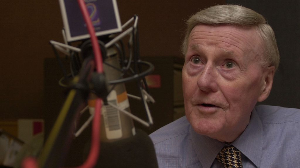 Sir Jimmy Young: Veteran broadcaster dies aged 95 - BBC News