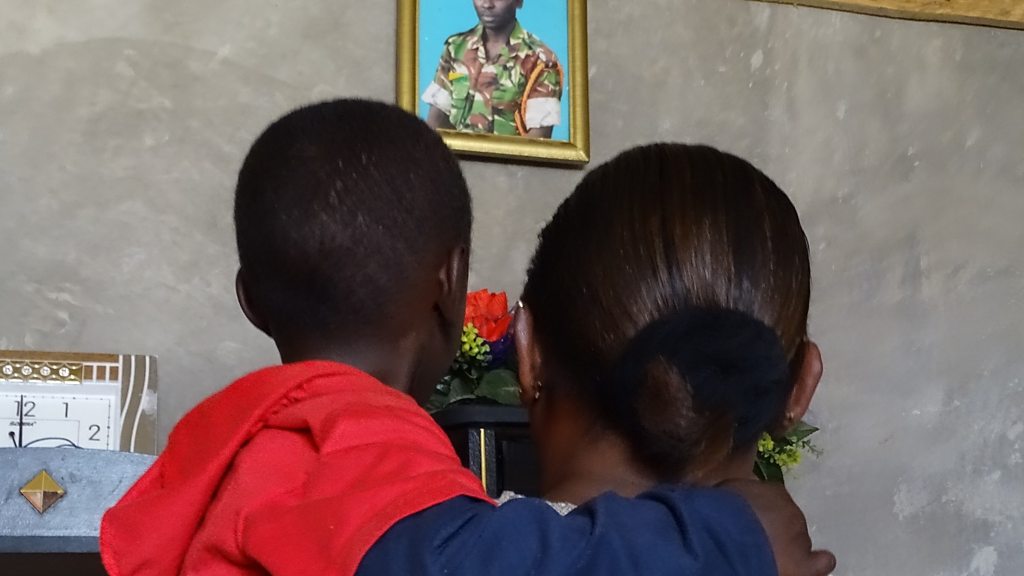 El-Adde: Madhila ya familia zilizowapoteza jamaa Kenya - BBC News Swahili