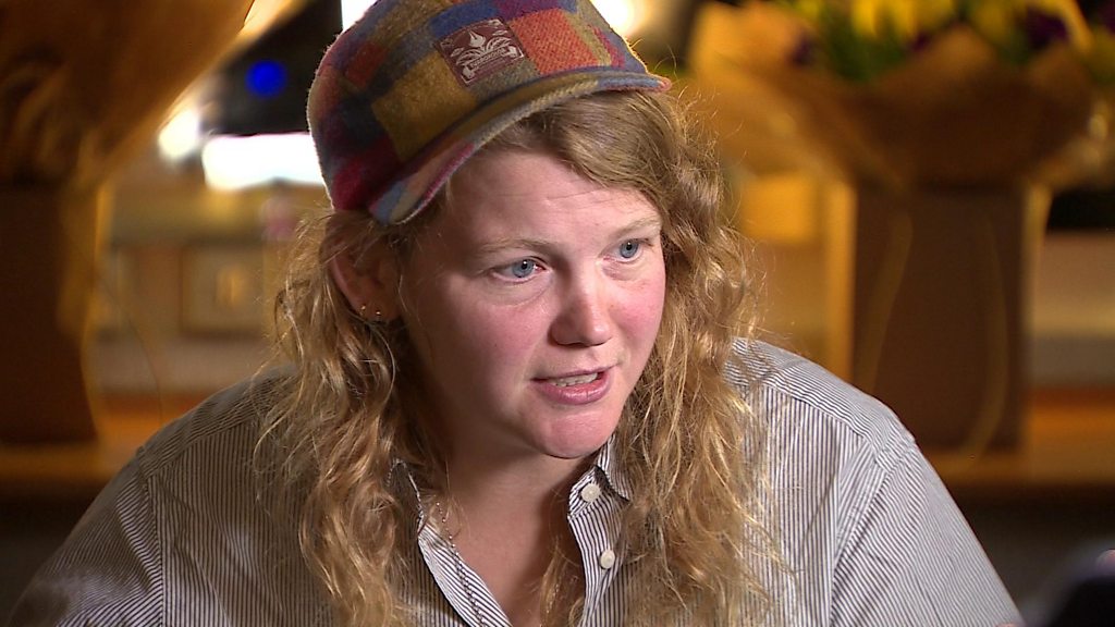 Kate Tempest wants her audiences to leave happy - BBC News