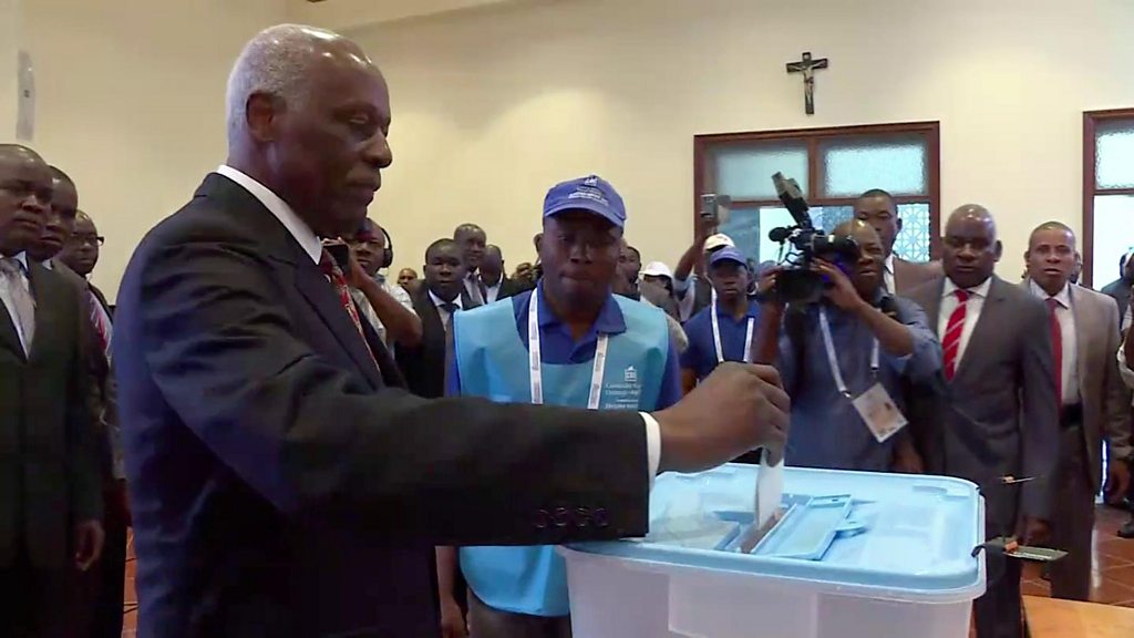 Les premières élections sans Dos Santos - BBC News Afrique