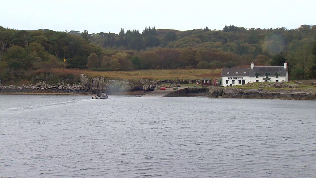 First step in Isle of Ulva buyout approved - BBC News